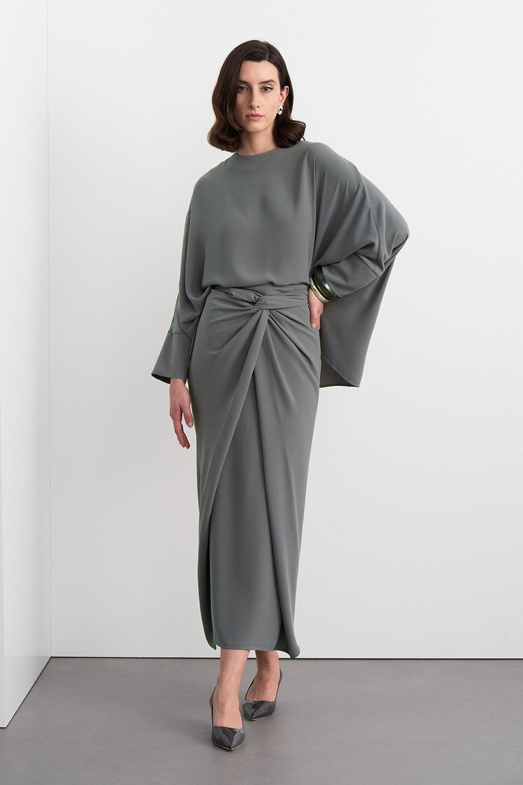 Doha Tunic Wrap Skirt Set Grey – Kadriye Baştürk Global