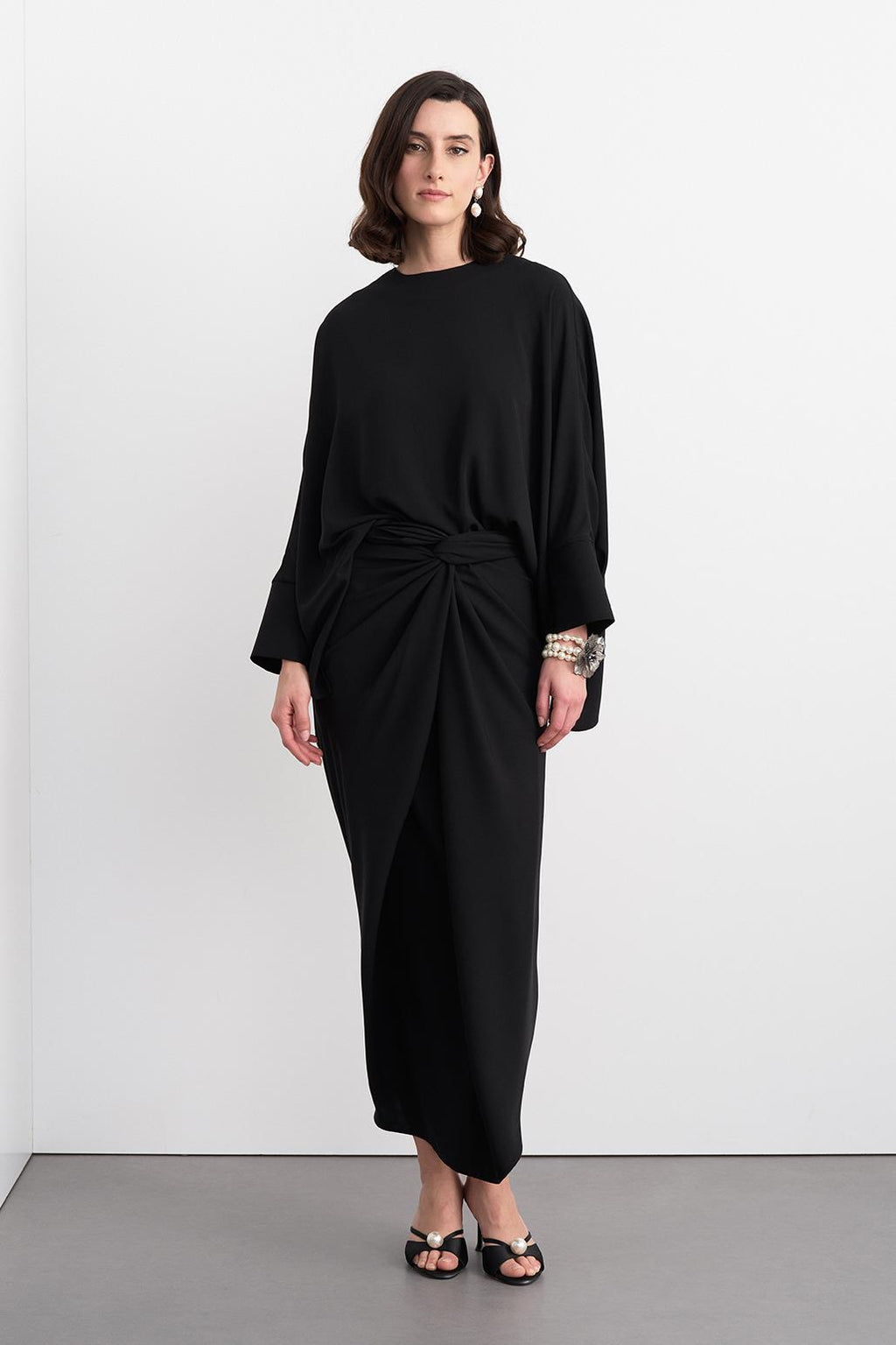 Doha Tunic Wrap Skirt Set Black – Kadriye Baştürk Global