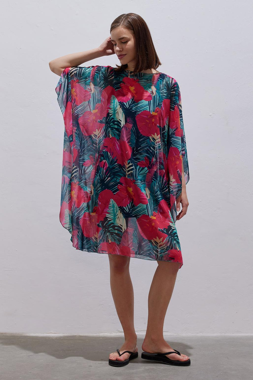 Short Modest Pareo Dress Tropical Fuchsia – Kadriye Baştürk Global