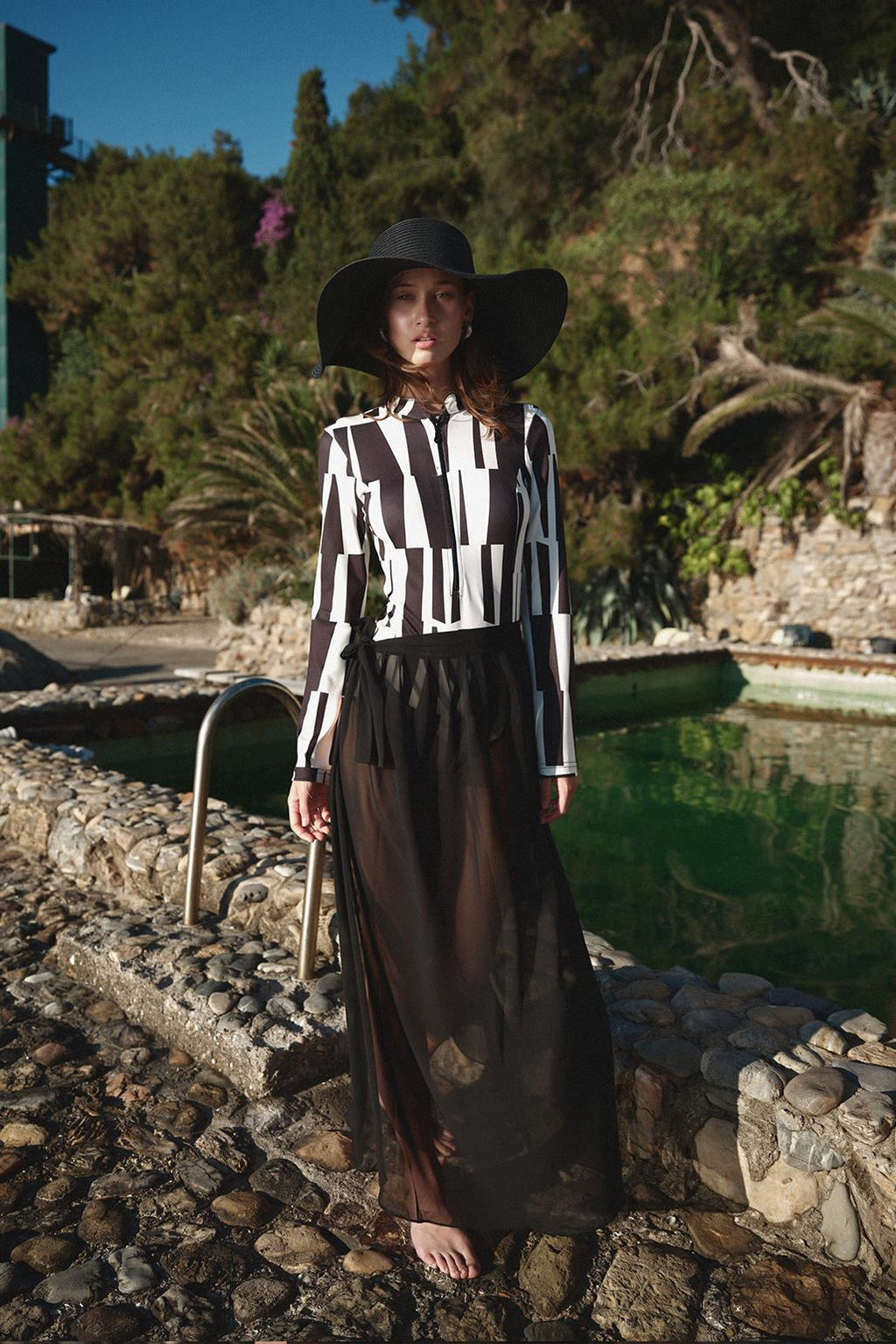 Modest Pareo Tulle Skirt Black – Kadriye Baştürk Global